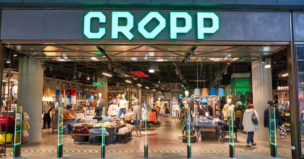 Cropp wycofuje akcję promocyjną nawiązującą do Jana Pawła II - Wiadomości