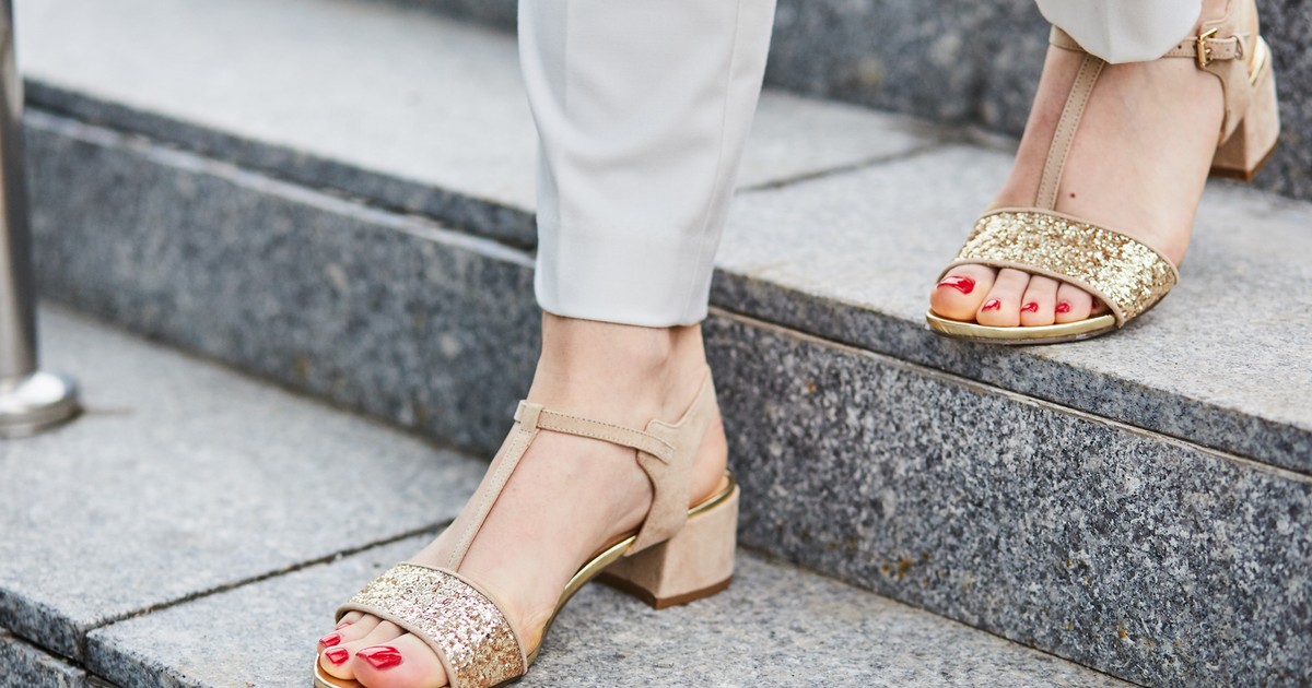 Te buty to must have na lato! Sprawdź modne modele - Kobieta
