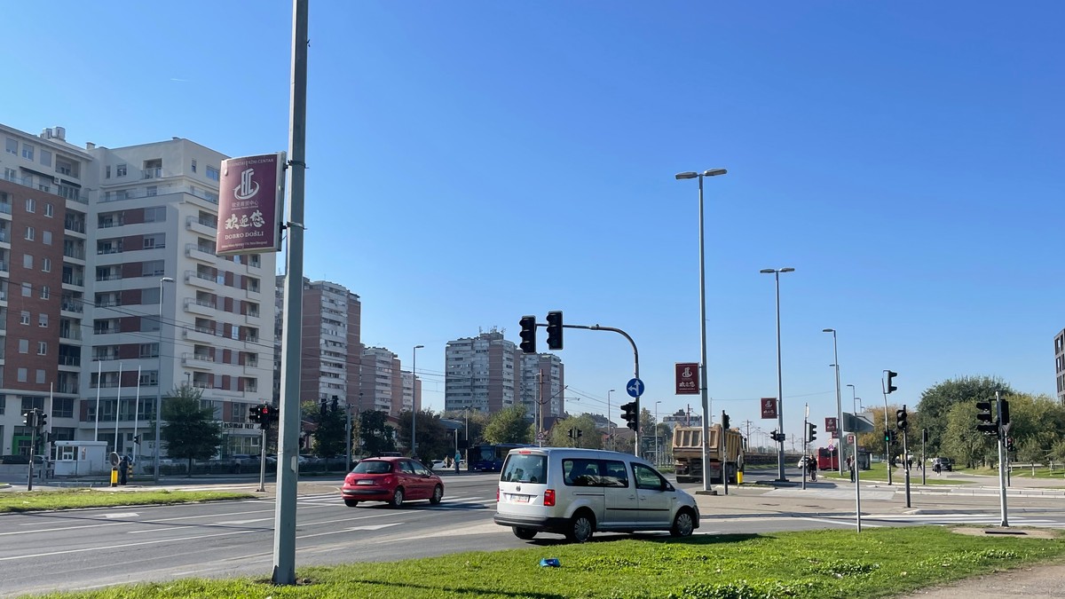 Dečak udaren na Novom Beogradu prebacuje se u kliniku u Tiršovoj, evo u kakvom je stanju - Blic