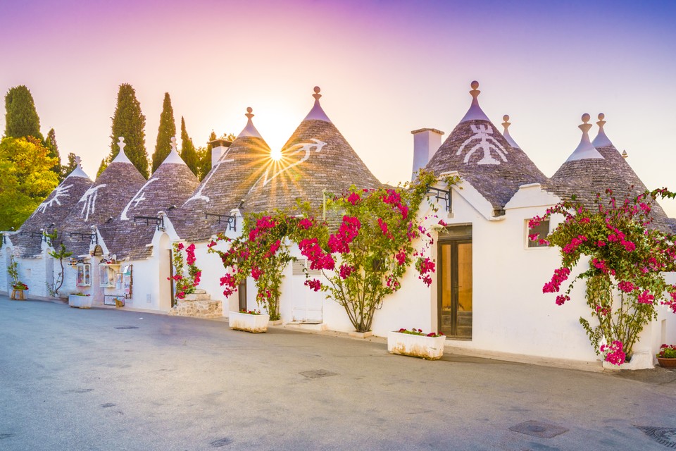 Włoskie domki trulli w Alberobello - Podróże