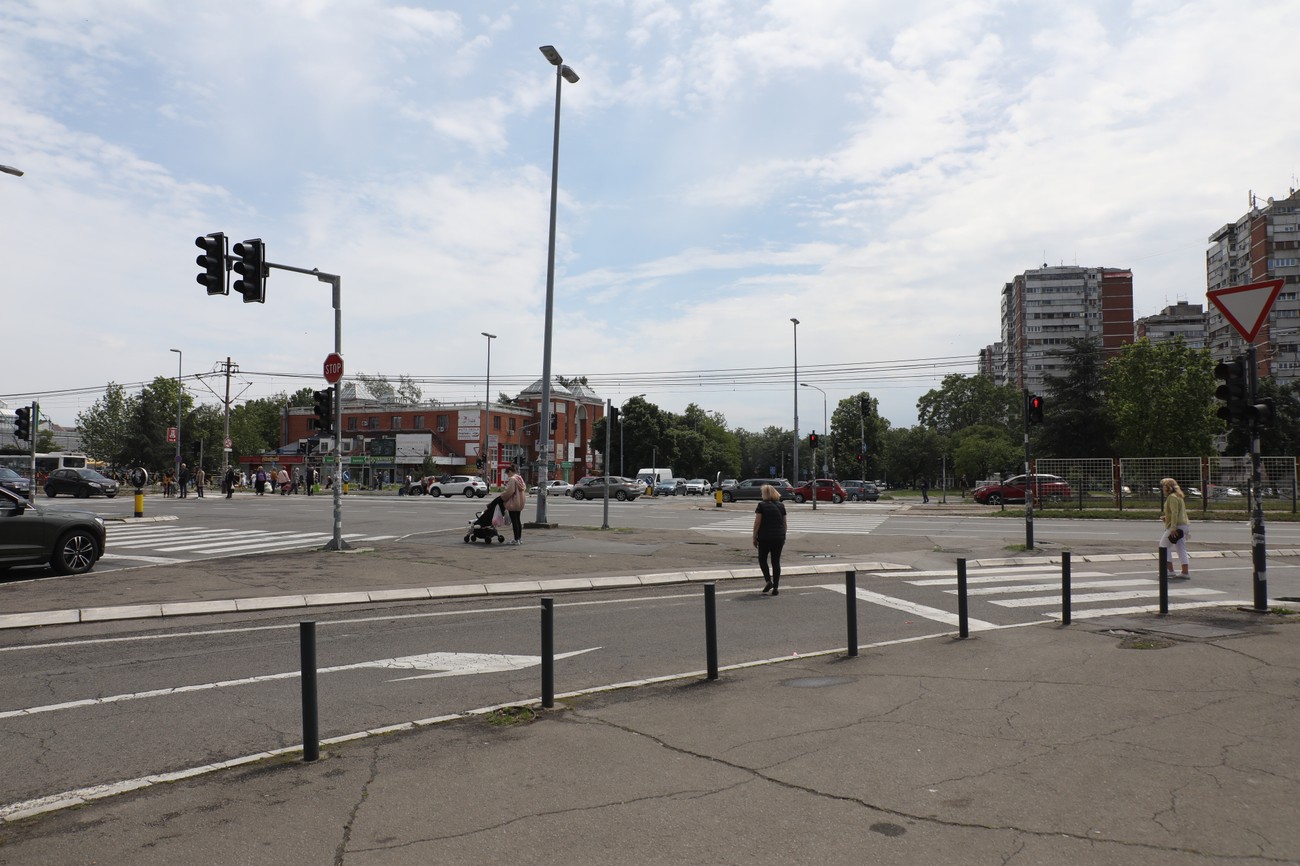 Novi detalji nesreće na Novom Beogradu: Detetu se bore za život - Blic