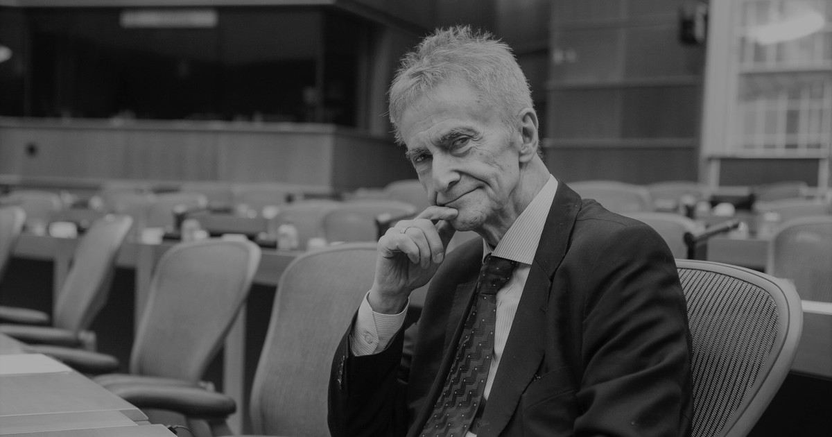 Nie żyje Tadeusz Ross. Aktor, satyryk, radny Warszawy miał 83 lata - Film