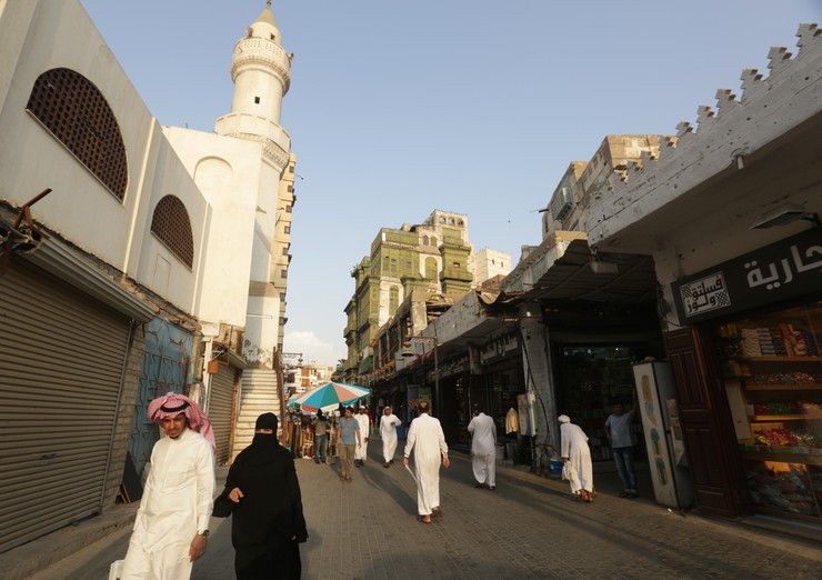 Saudijska Arabija OTVARA GRANICE turistima iz 49 zemalja
