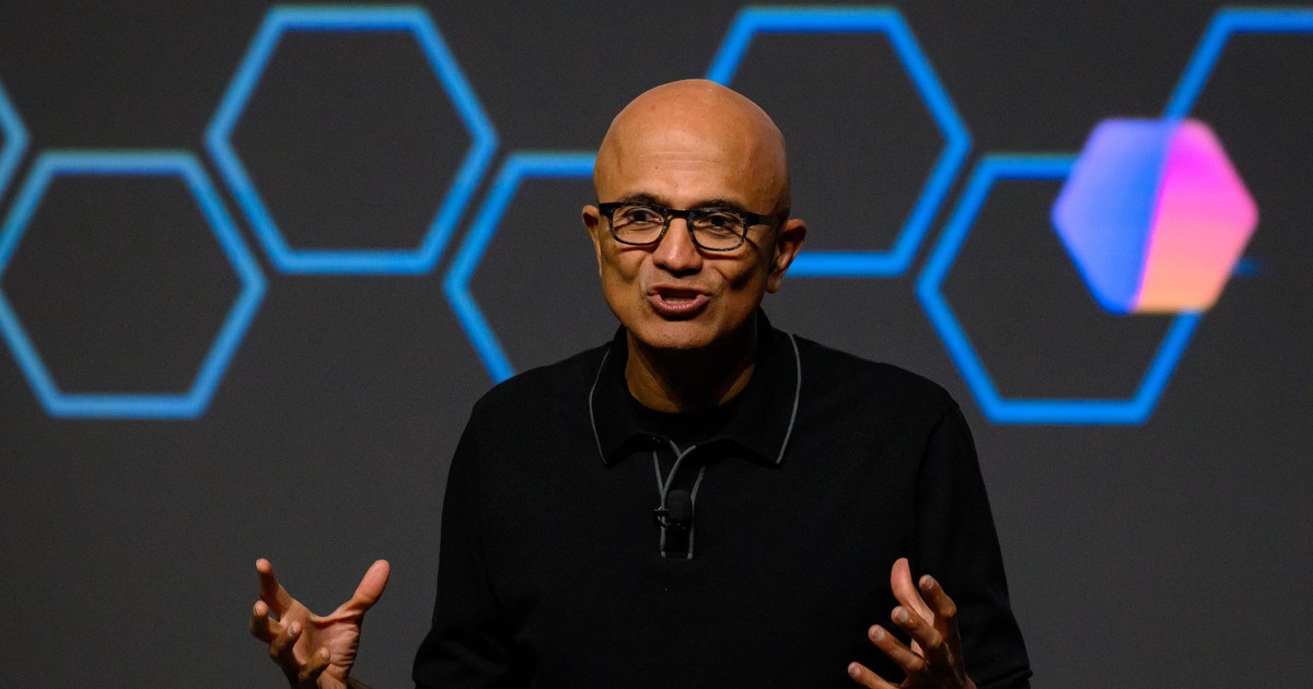 The big strategy themes behind Microsoft's executive overhaul ...
