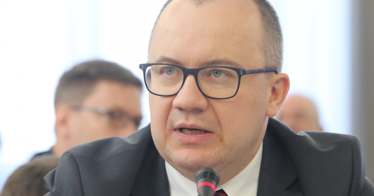 Rzecznik praw obywatelskich Adam Bodnar dłużej na stanowisku? - Wiadomości