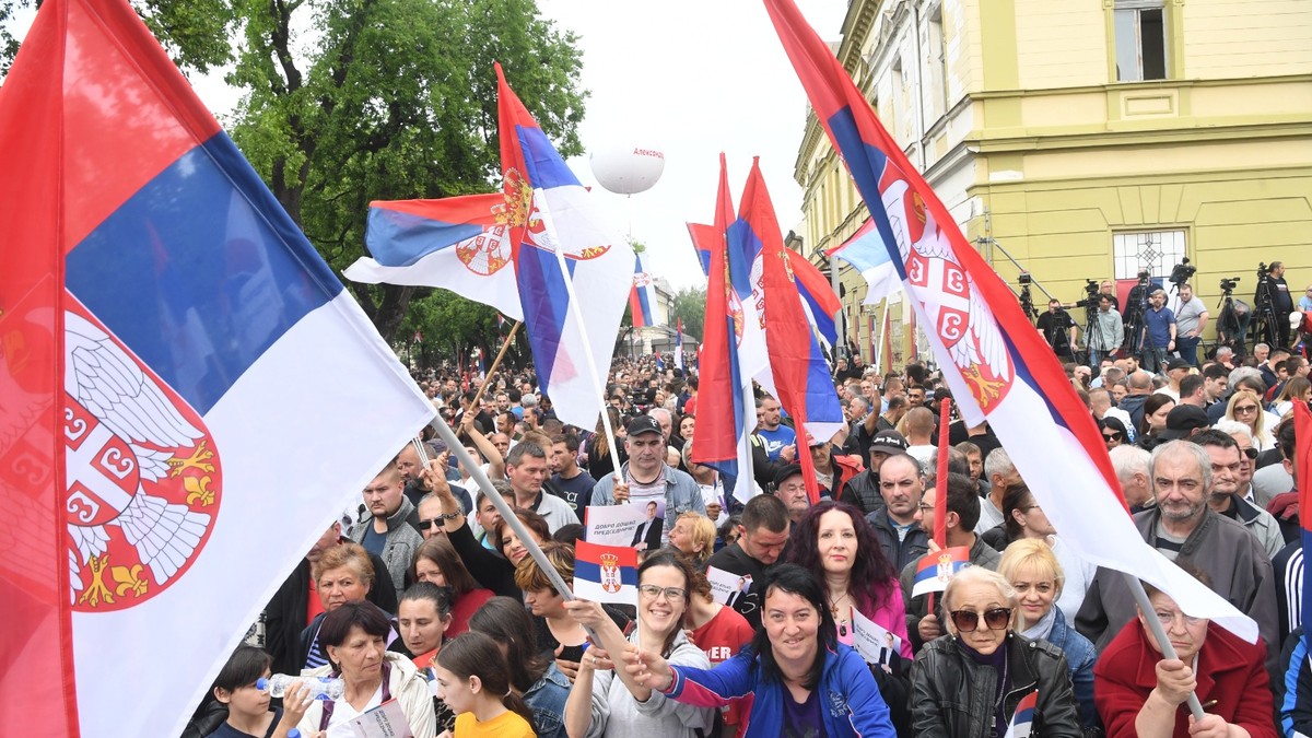 Veliki skup SNS u Pančevu, govorio Vučić - Blic