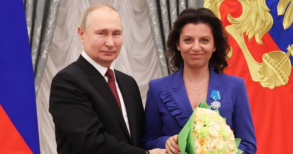 "Pupilka Putina" Margarita Simonian o ZSRR i USA. "Zmarnowali na mnie ...