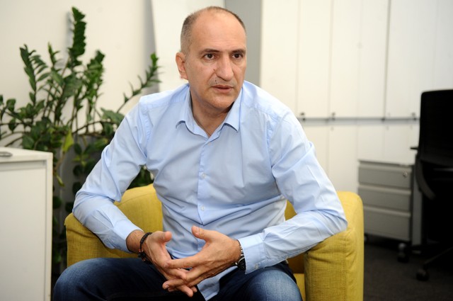 Lidija Vukićević je sada "žena" Vladimira Tomovića, a sa OVIM ...
