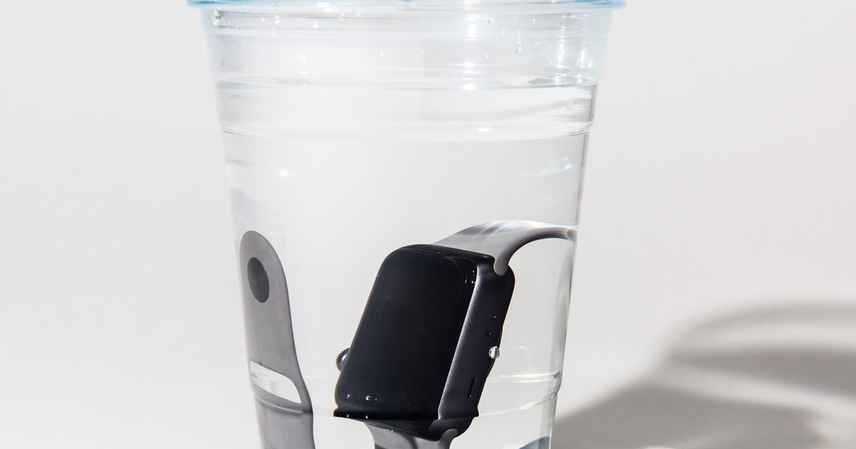 How to tell if your Apple Watch is waterproof or water-resistant, and ...