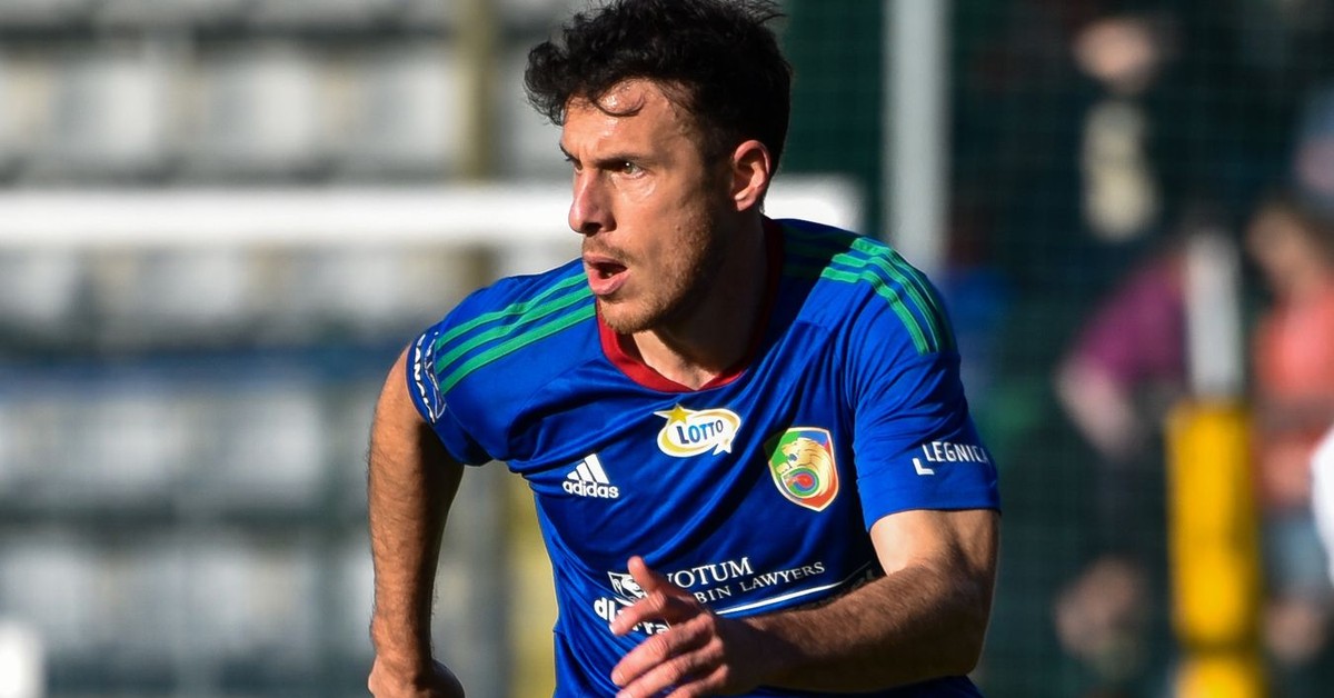 Kontuzjowany Chilijczyk Henriquez nie zagra w meczu z Polską - Dziennik.pl