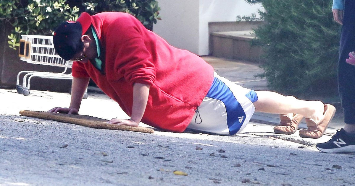 O rany! Co się stało z gwiazdorem?!