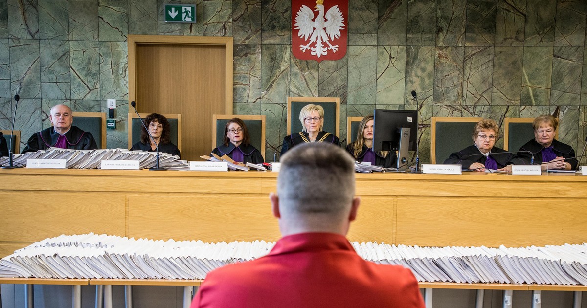 Kraków. Robert J. o pseudonimie Skóra już niedługo usłyszy wyrok.