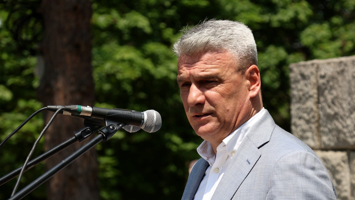 Oglasio se kabinet gradonačelnika Čačka: Evo u kakvom je zdravstvenom ...