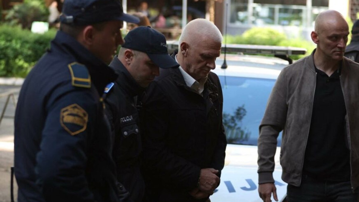 Senaid Memić sproveden u tužilaštvo u Sarajevu - Blic