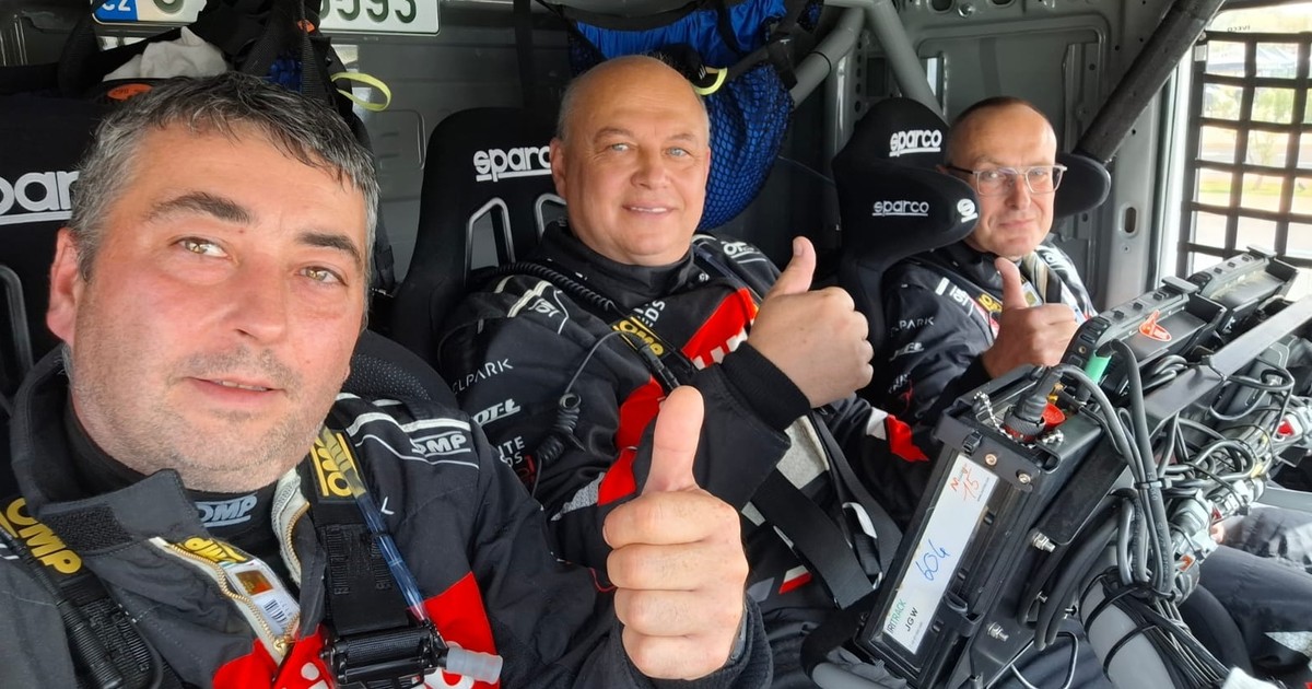 Jacek Czachor pojedzie ciężarówką w Rajdzie Dakar. "Tu nie ma miejsca ...