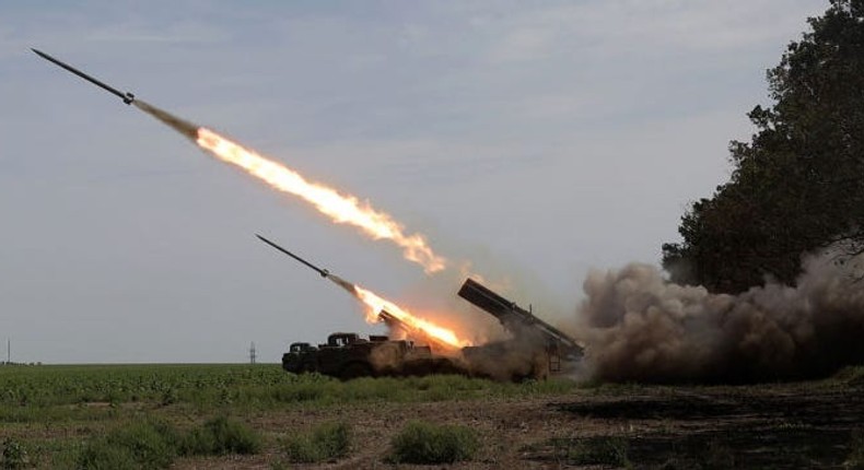 When critical equipment broke in a firefight, Ukrainian soldiers used ...