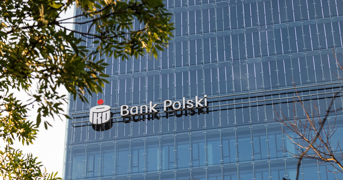 Polska gospodarka nie zwalnia mimo wojny. Optymistyczne prognozy PKO BP