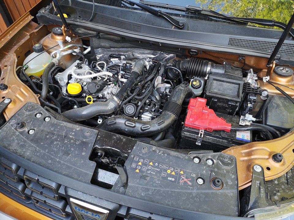 Dacia Duster TCe 150 Prestige - szybko jedzie, mało pali | TEST