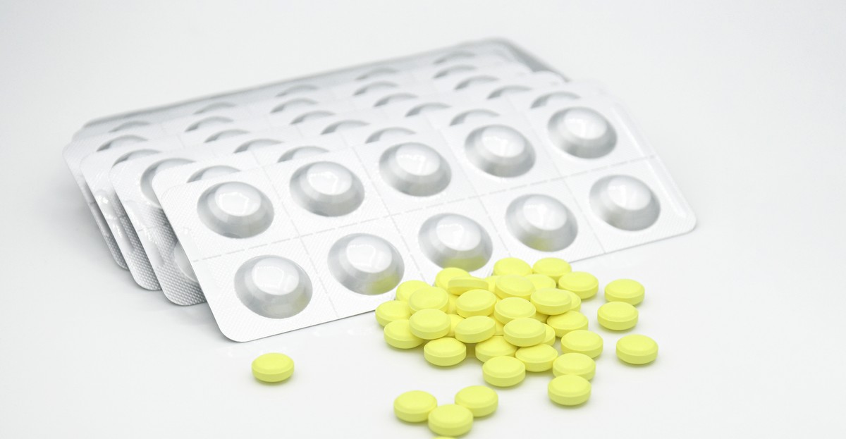 Alax - skład, działanie, dawkowanie, przeciwwskazania, skutki uboczne