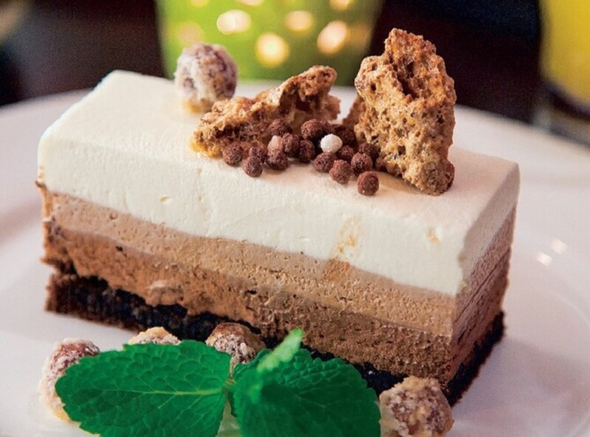 Recept za tortu sa tri vrste čokolade - Žena.rs