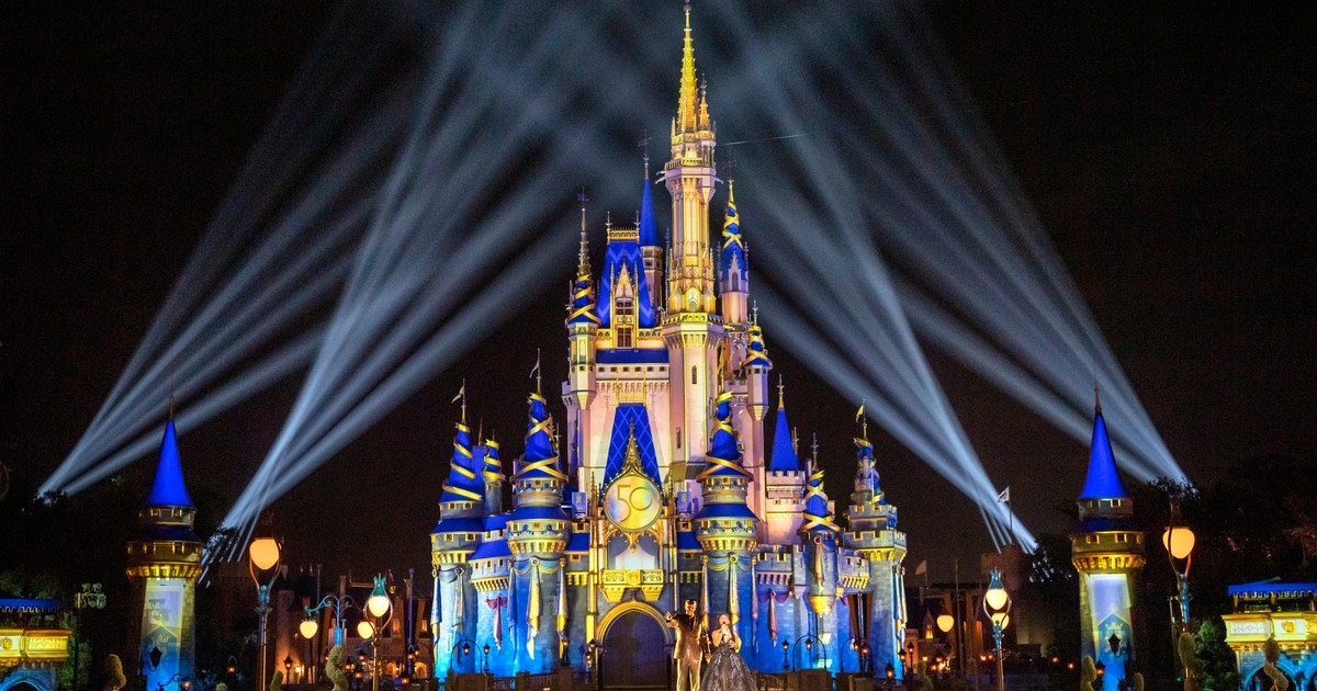 Disney, Warner Bros, and Sony are pausing theatrical releases in Russia ...