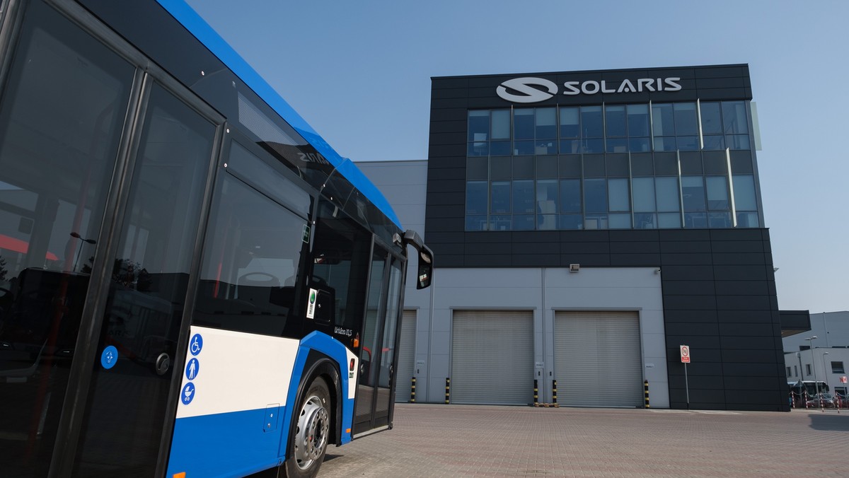 Solaris z rekordowym kontraktem w Warszawie - Wiadomości