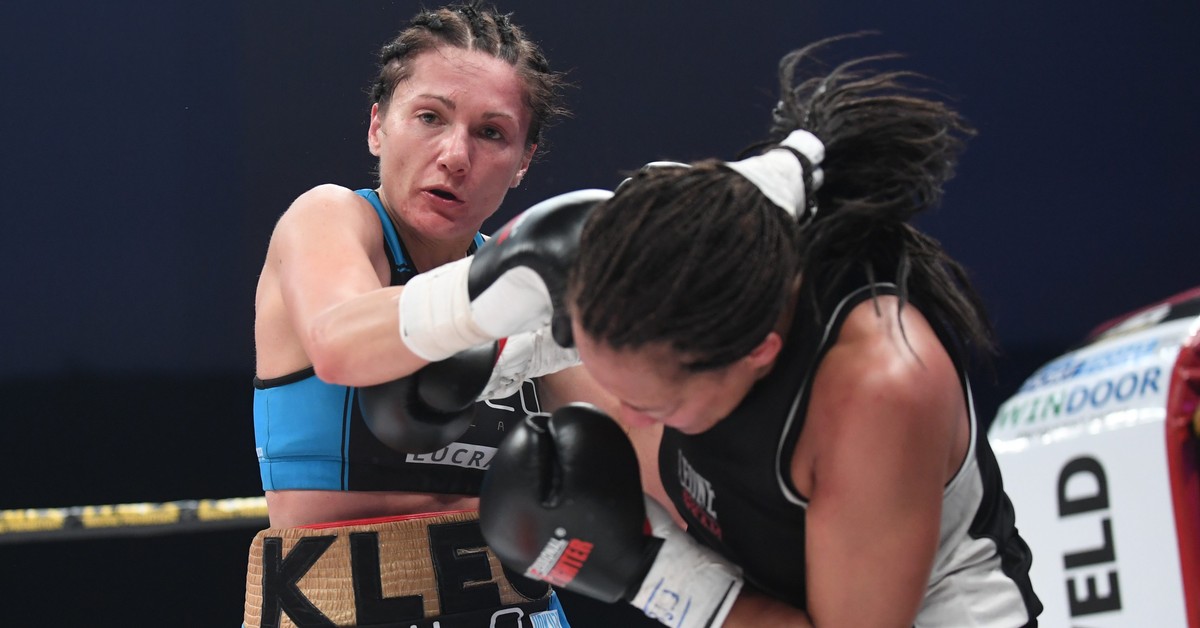 Ewa Brodnicka obroniła tytuł zawodowej mistrzyni Europy w wadze lekkiej ...