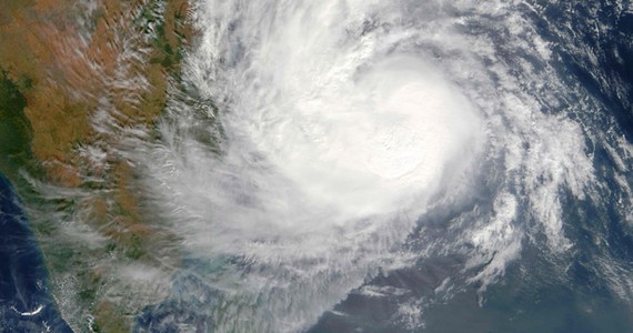 Cyklony tropikalne na świecie - Podróże