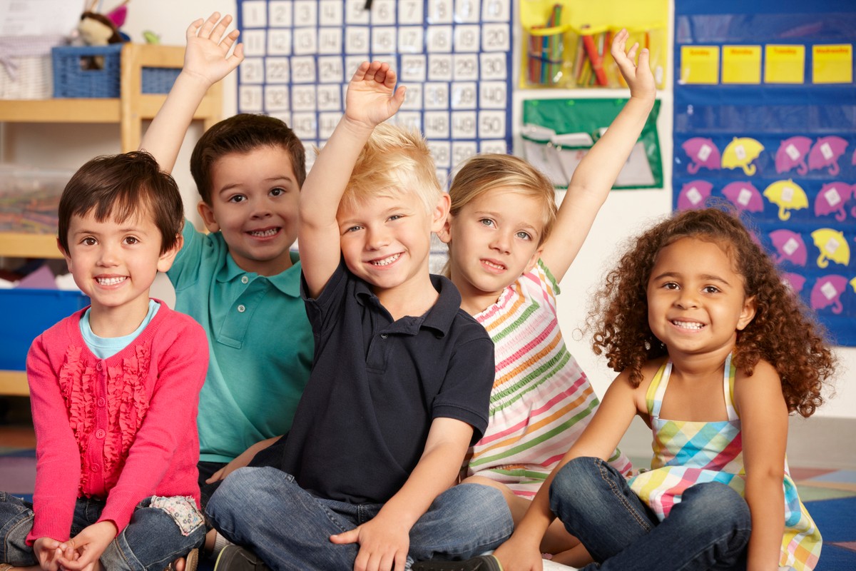 „Mit dolgoznak a szüleid?” – kérdezte a tanár. A 4 éves gyerek ...