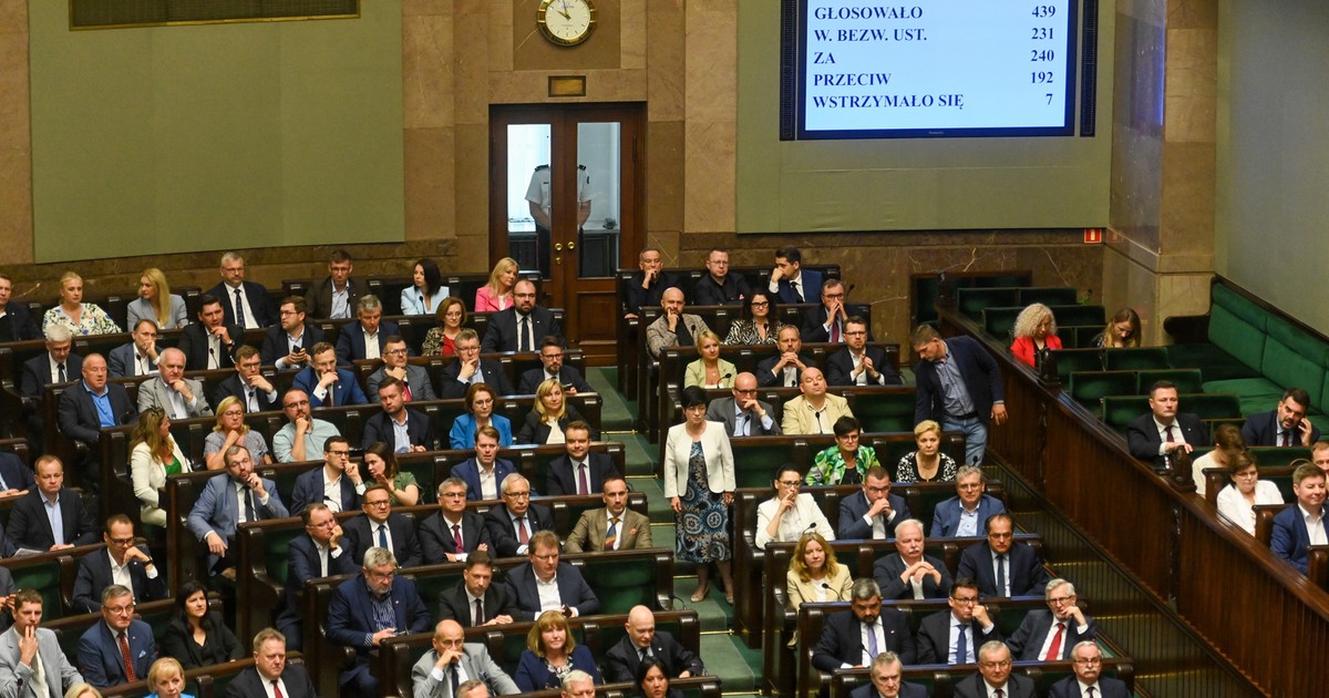 Protest mediów. Polska Rada Biznesu apeluje o zmiany w ustawie - Wiadomości