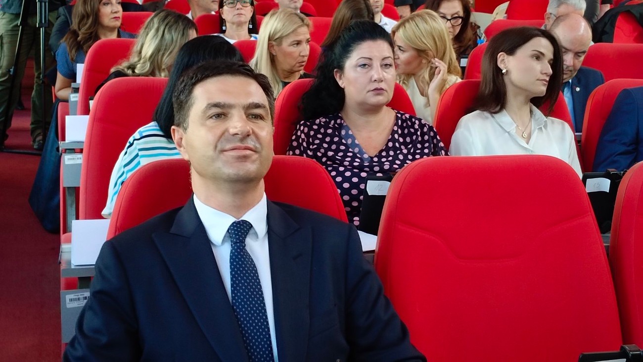 Ko je Dragoslav Pavlović, novi gradonačelnik Niša? - Blic