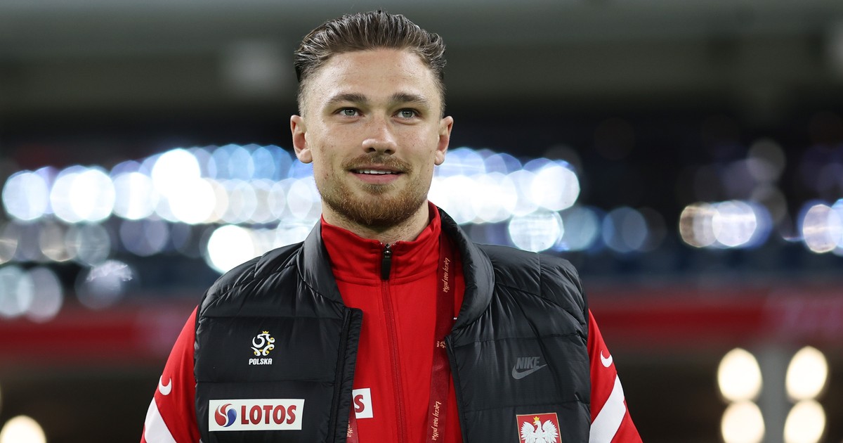 Nietypowe losowanie Pucharu Polski. Matty Cash odegrał kluczową rolę. Wideo