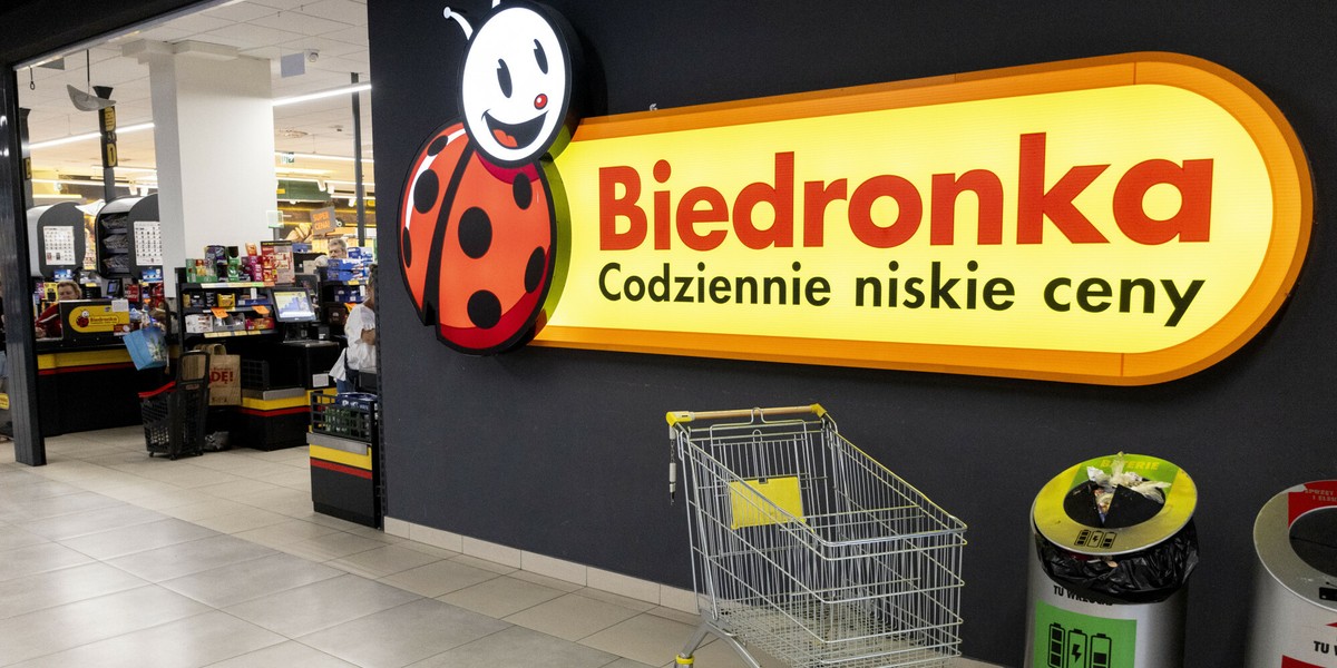 Papier toaletowy Pakosław, Sok Sebek. Nowy gang pluszaków w Biedronce ...