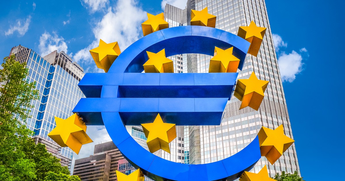 Polska traci miliardy na pozostawaniu poza strefą euro. Ekonomiści szacują