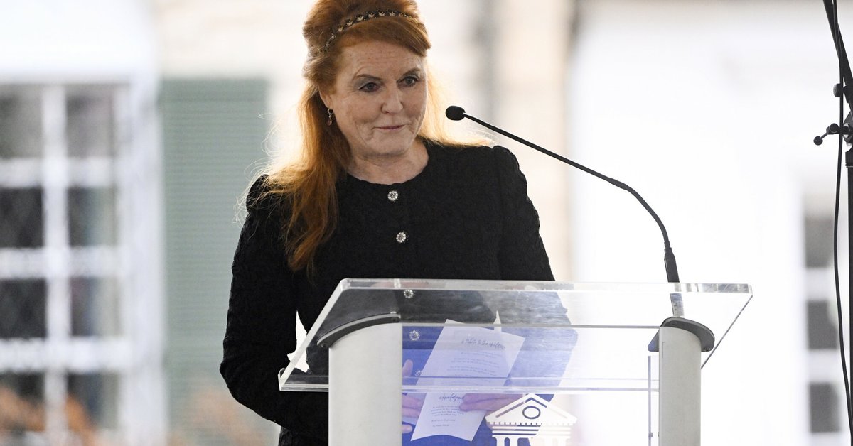 Sarah Ferguson na pogrzebie Lisy Marie Presley cytowała Elżbietę II ...