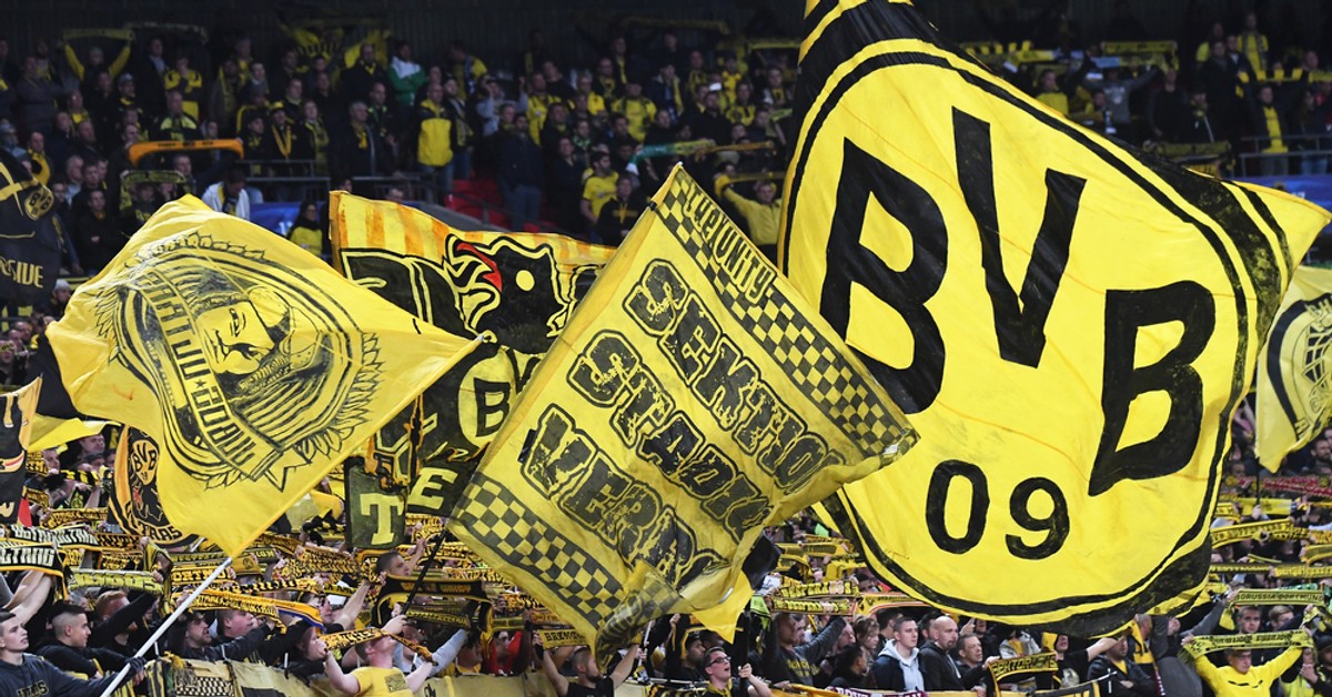 Borussia Dortmund sprzedaje maseczki w klubowych barwach po 4,99 euro ...