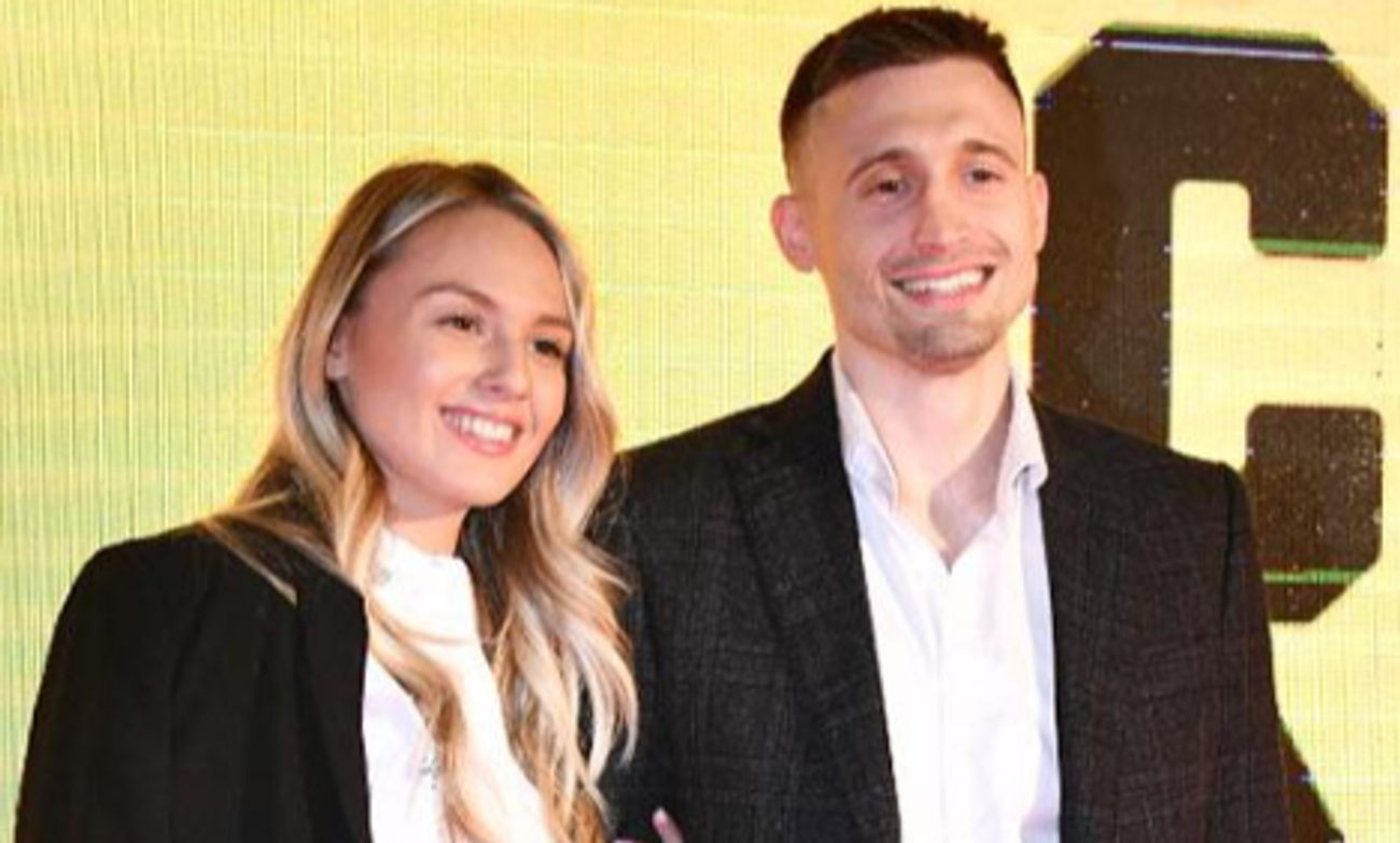 Aleksa Avramović sa ženom Teodorom na premijeri "Čuvara formule": "Ovo ...