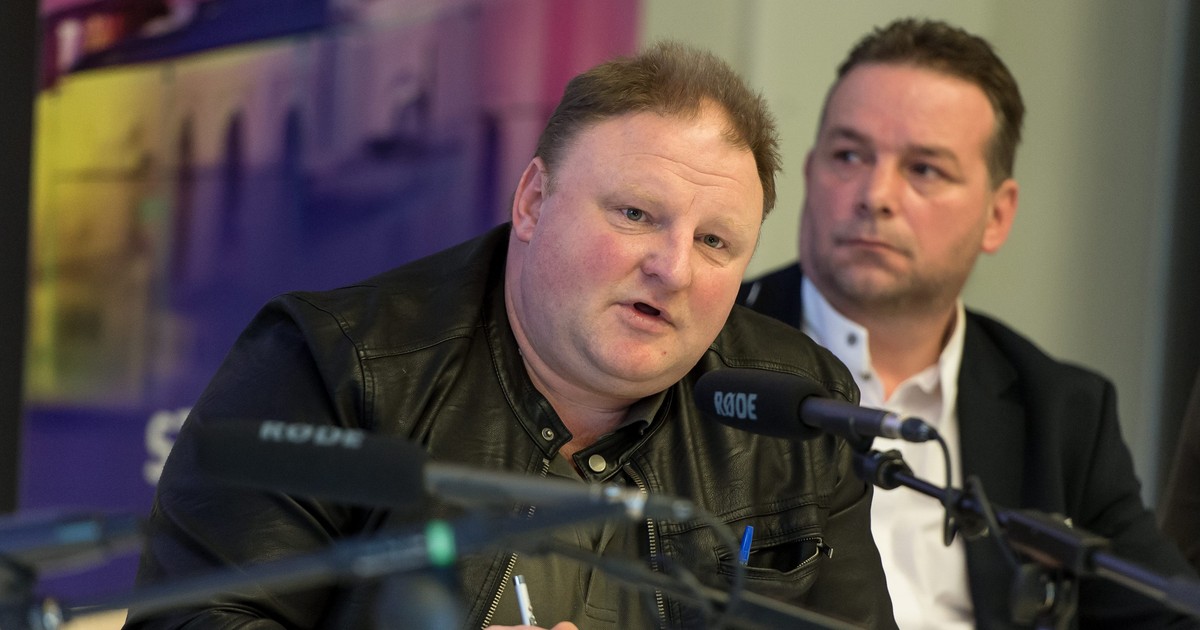 Odkrywcy "złotego pociągu" gotowi na przekopy. Czekają już tylko na ...