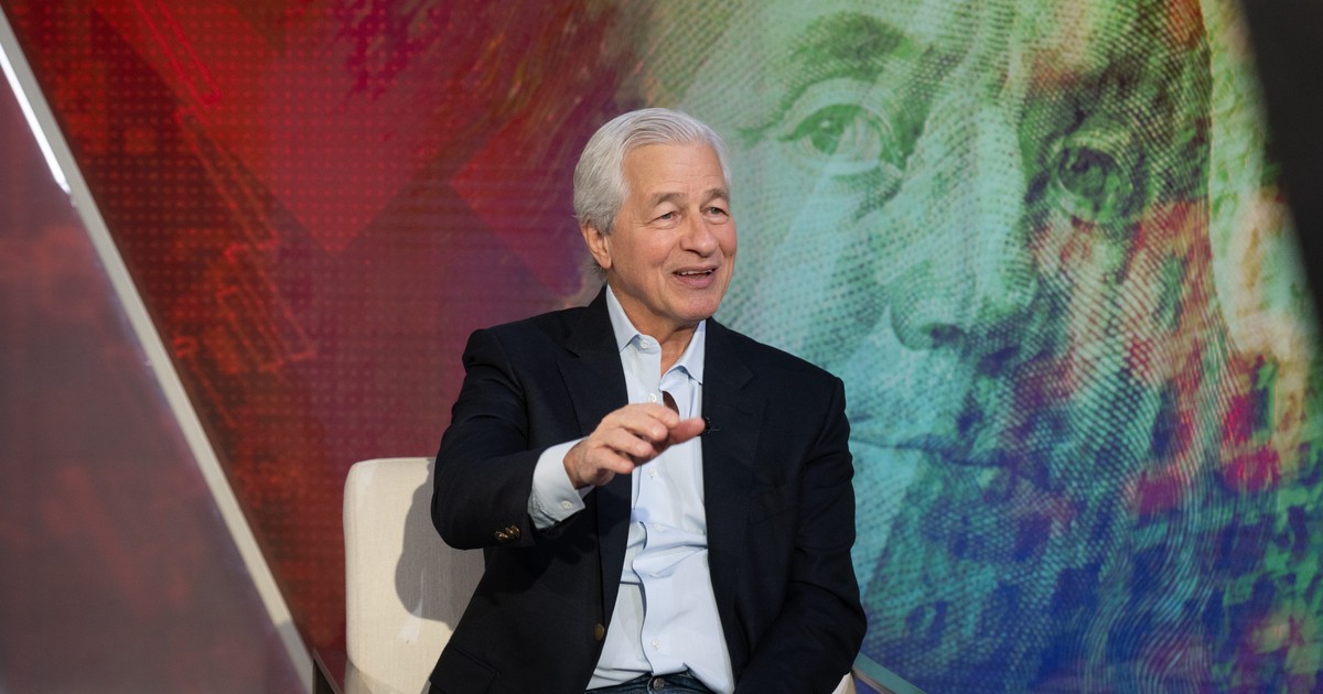 Jamie Dimon defends JPMorgan's tech spending to avoid getting 'left ...