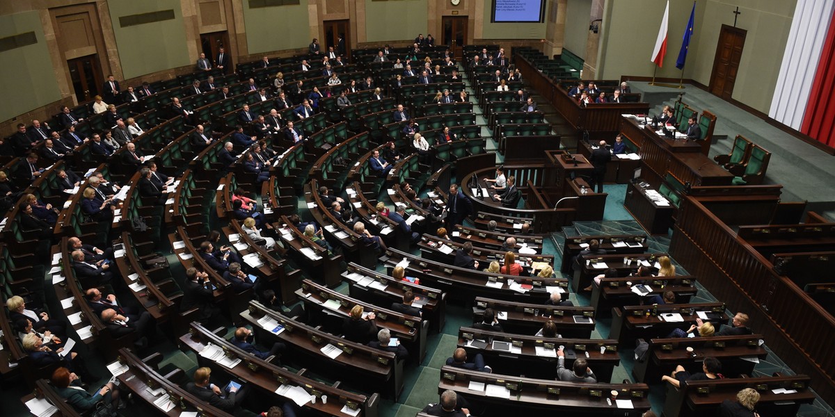 Sejm na żywo: pierwsze czytanie projektu nowelizacji ustawy o policji ... Sejm na żywo: pierwsze czytanie projektu nowelizacji ustawy o policji ...