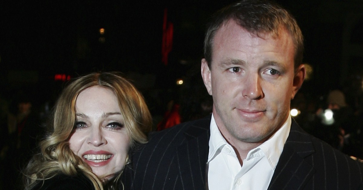 Ő az a gyönyörű 23 éves férfi, aki Madonna és Guy Ritchie fia: büszke ...