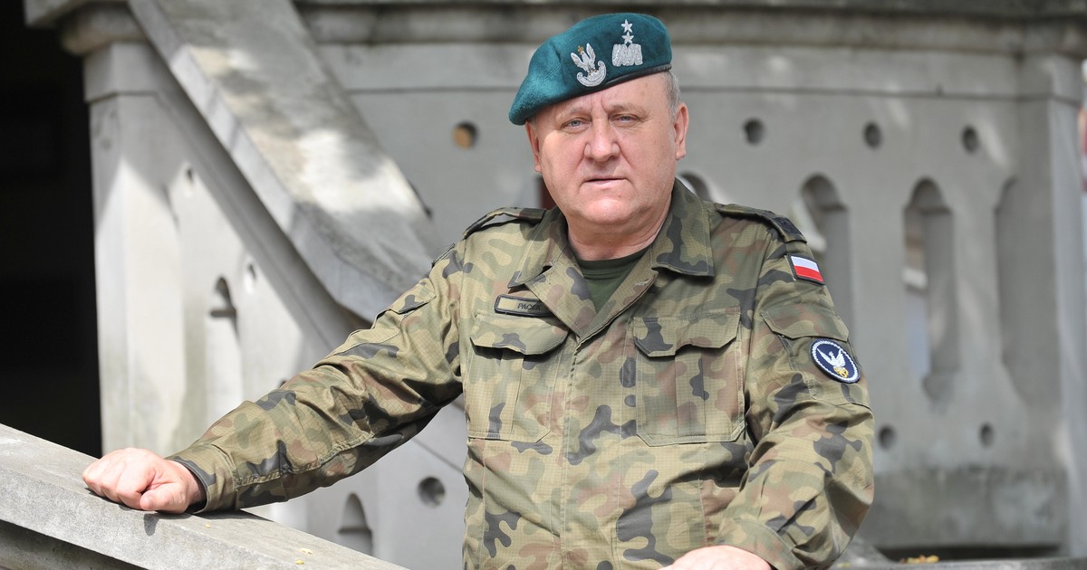 Rosja bombarduje całą Ukrainę. Gen. Bogusław Pacek mówi, czy to ofensywa