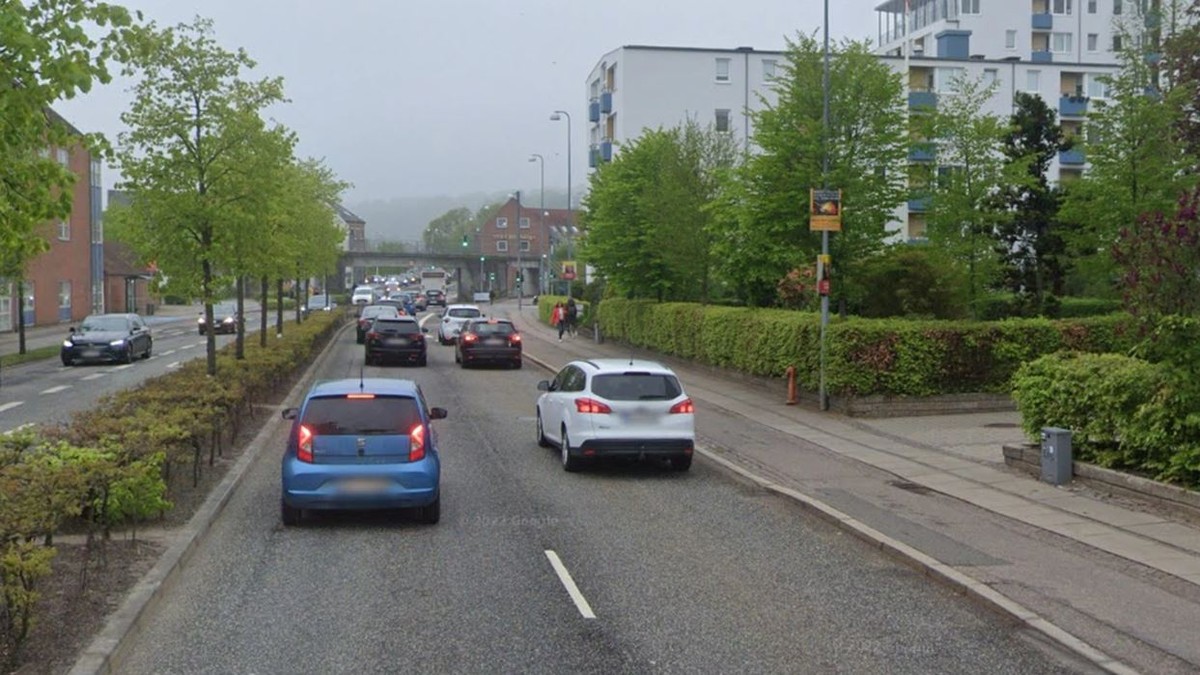 Spajanje traka i promena trake: Kako pravilno reagovati u saobraćaju na ...