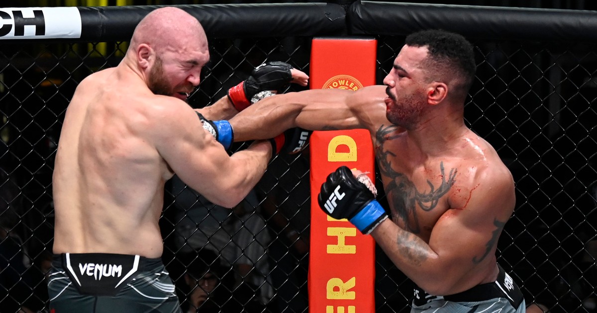 MMA. Devin Clarke pokazał zęby po walce. Niewiele z nich zostało