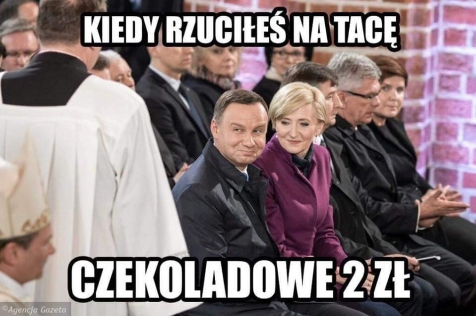 Rafał Trzaskowski na memach. Jego wygląd jest porównywany do Andrzeja ...
