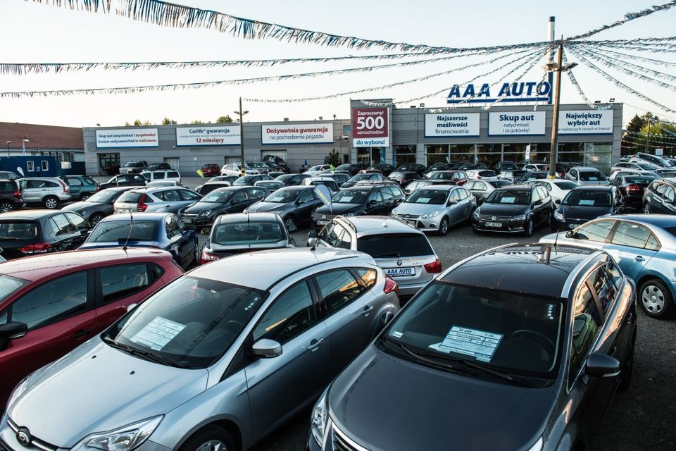 Auta używane: AAA Auto rozwija sieć i daje gwarancję
