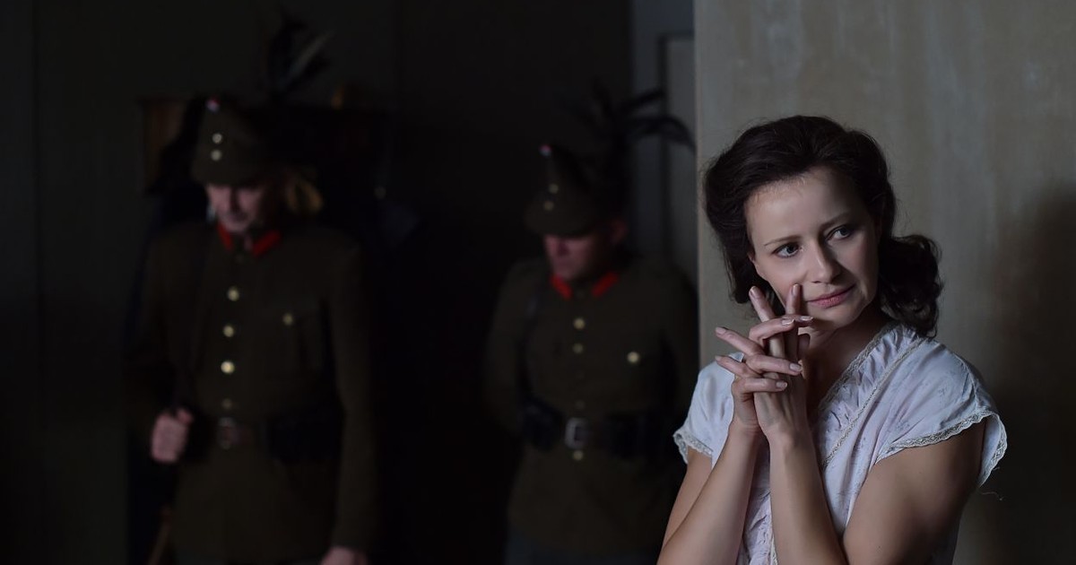 "Wojna, moja miłość": Maria Nurowska krytykuje spektakl z Kożuchowską ...