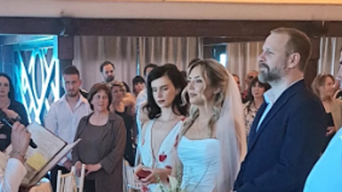 Oženio se Skaj Vikler, treći put stao pred oltar, evo koja mu je ...