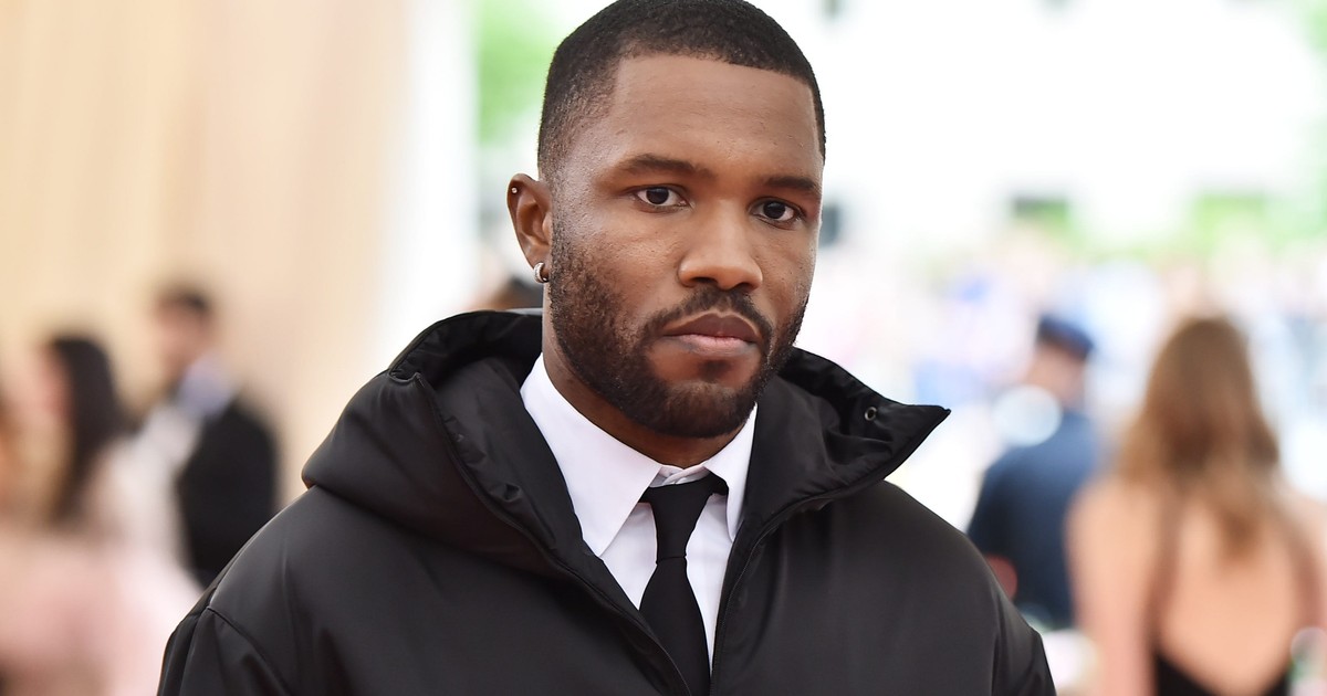 Frank Ocean drops out as a Coachella headliner after his 'chaotic' performance at weekend one ...