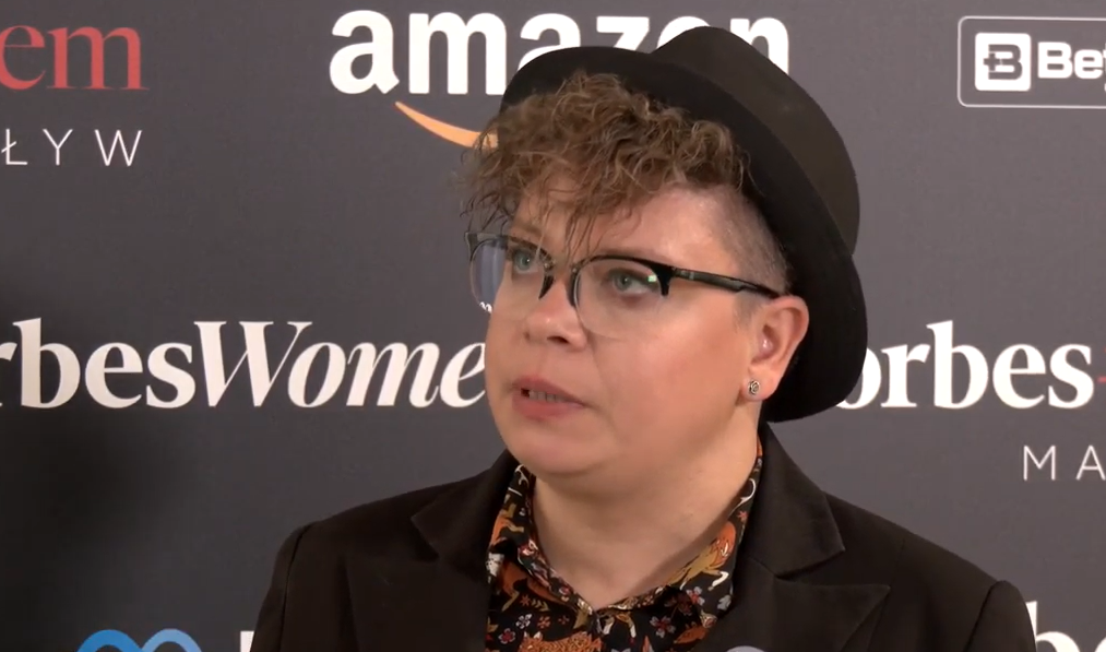 Danuta Sowińska: tęczowa przypinka ratuje życie - Forbes.pl